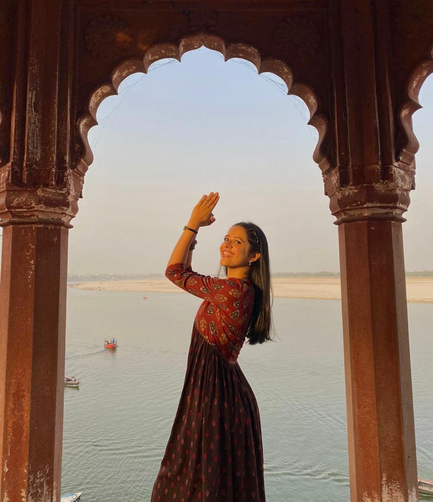 From Stage to Screen: Theatre Actor Pragati Mishra makes a Remarkable ...