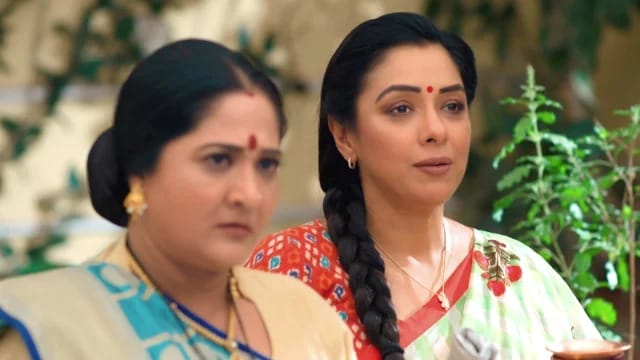 Anupama| Dimple's video went viral; Leela to blame Anupama - Tellyexpress