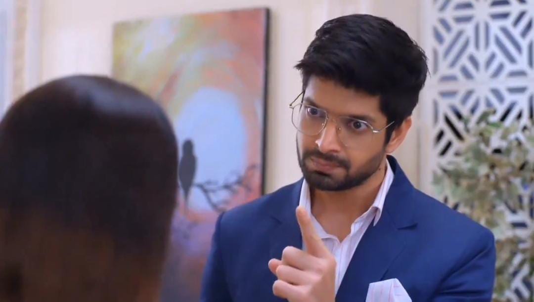 Ghum Hai Kisikey Pyaar Mein: Savi takes Fainted Saisha to Hospital ...