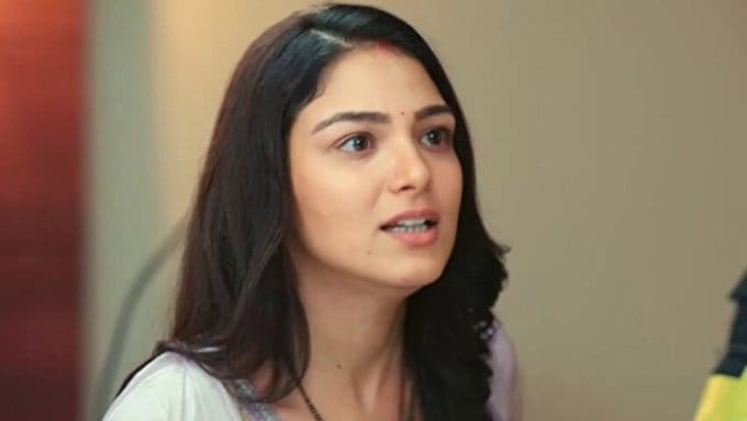 Megha Barsenge: Megha gets a Warning from Navjyot Talwar to Stay Away ...