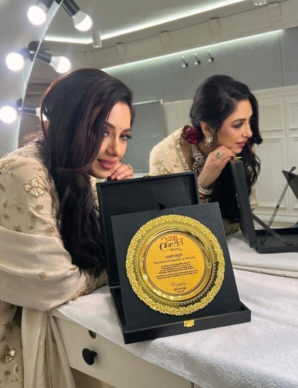 Rupali Ganguly wins the 'Television Personality of the Year' award ...