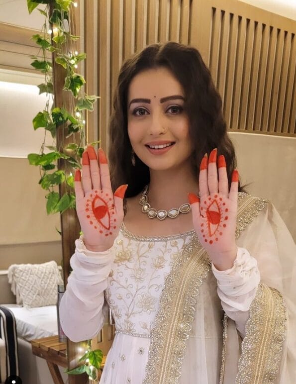 Bigg Boss 18: Chahat Pandey's fake play is exposed. - Tellyexpress