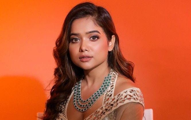 Manisha Rani Begins Shooting for Sargun Mehta and Ravie Dubey’s New ...