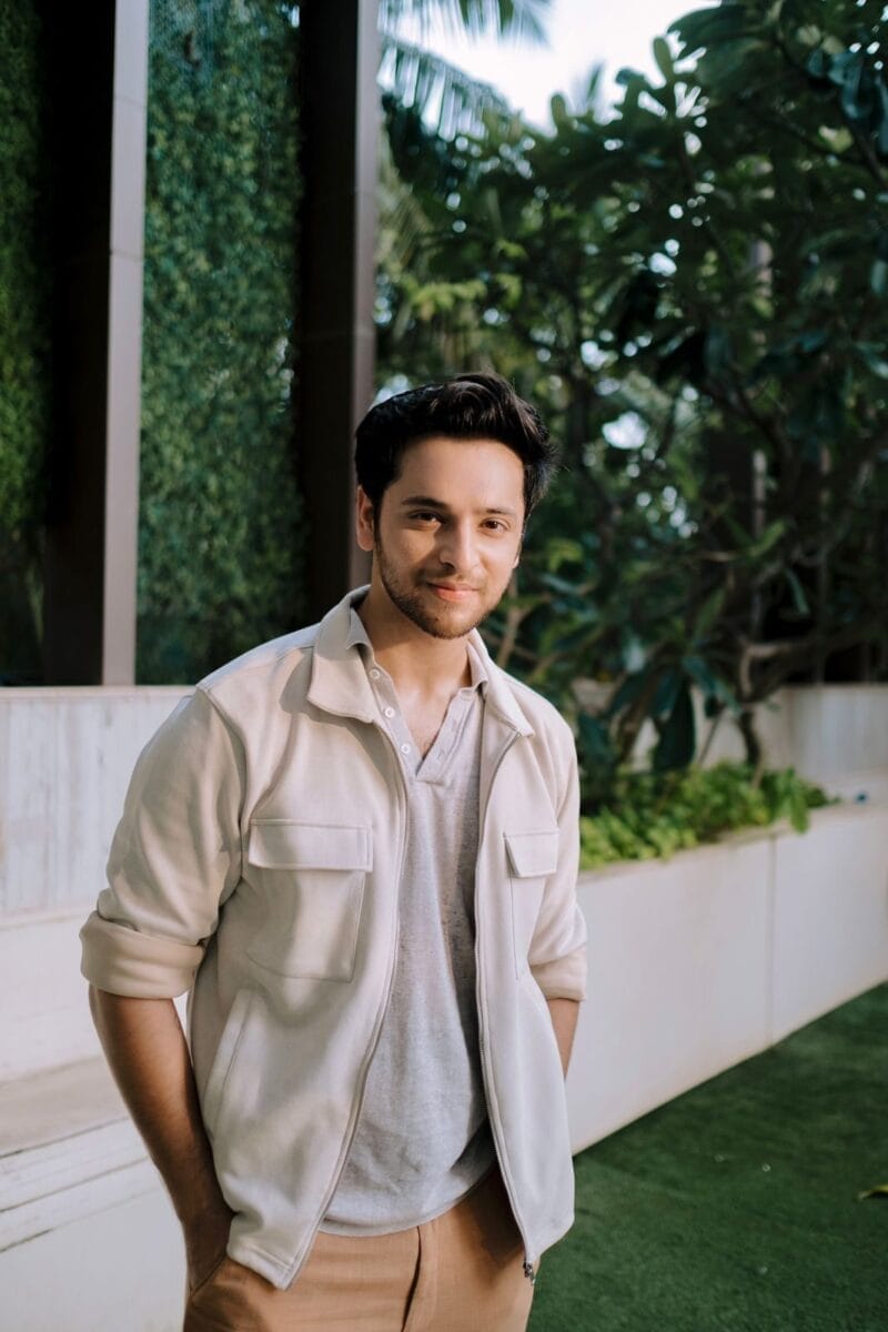 Shivam Khajuria Brings Prem’s Charm to Star Parivaar Awards 2025 ka ...